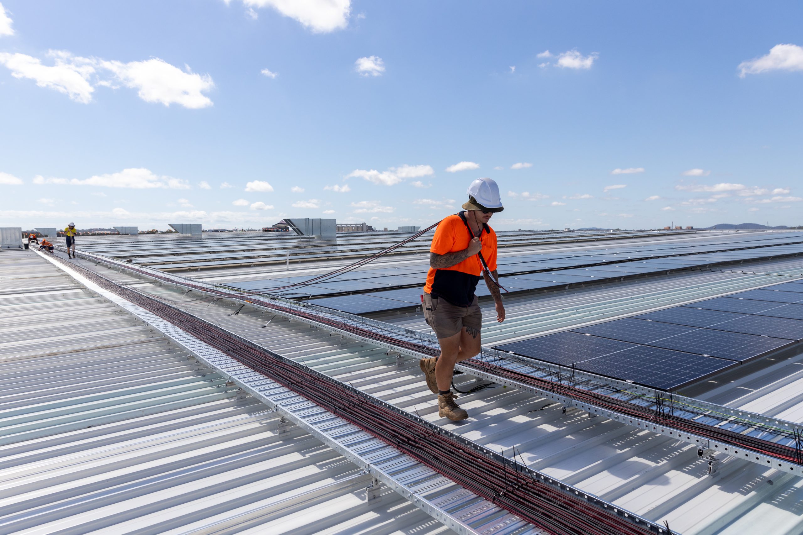 How to Choose a Commercial Solar Installer | Solar Set